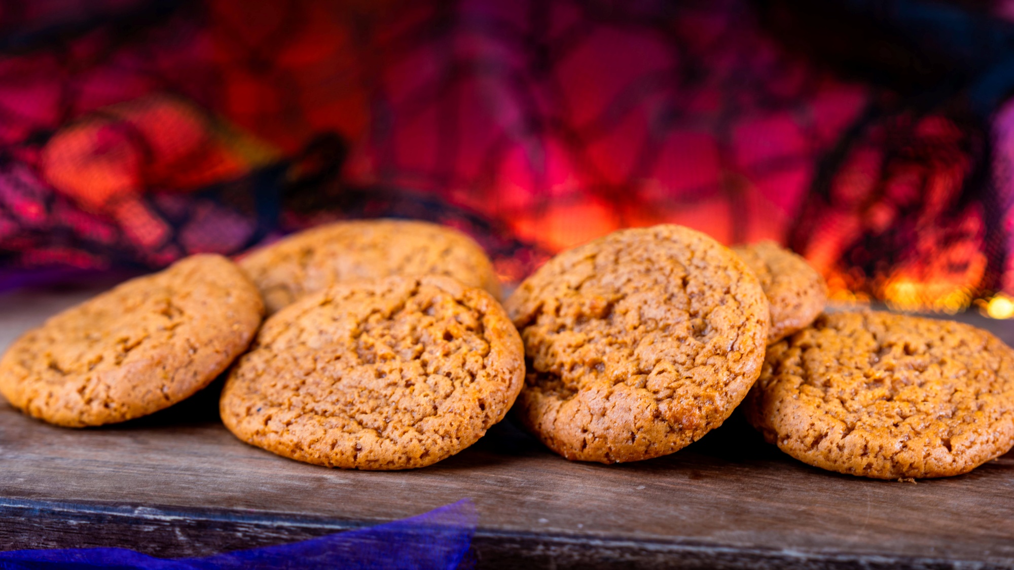 Disneyland Resort’s ‘Halloween Time Foodie Guide’ is summoning fun fall ...