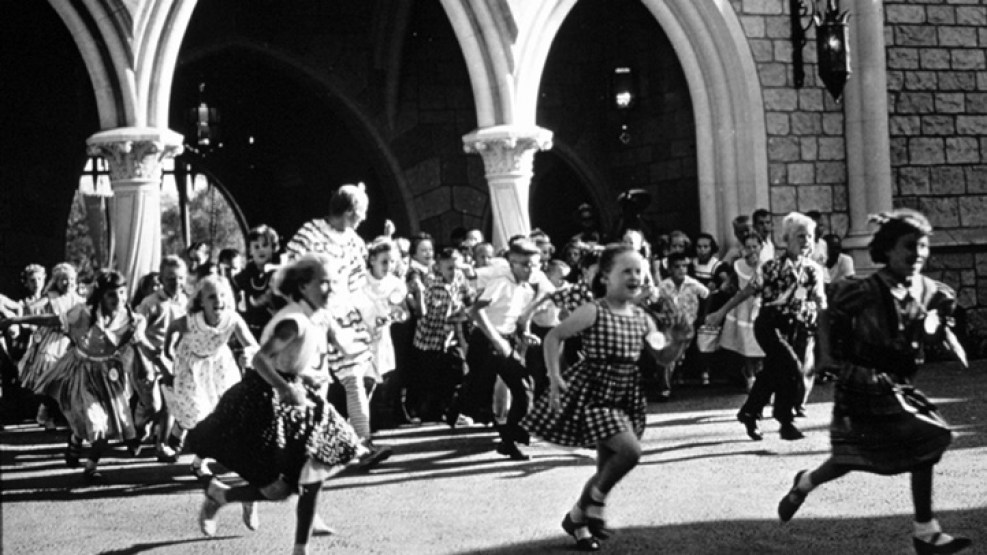 Happy Birthday, Disneyland: Historic Photos From the Happiest Place on ...